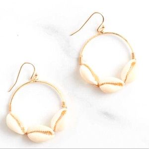 Altar'd State | Jewelry | 33 Nwt Altard State Cowry Shell Earrings ...